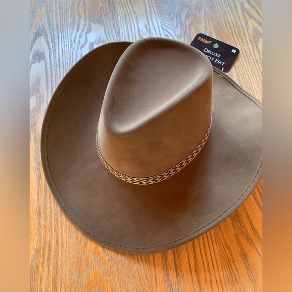 Spirit | Accessories | Nwt Spirit Halloween Deluxe Brown Cowboy Hat Os ...